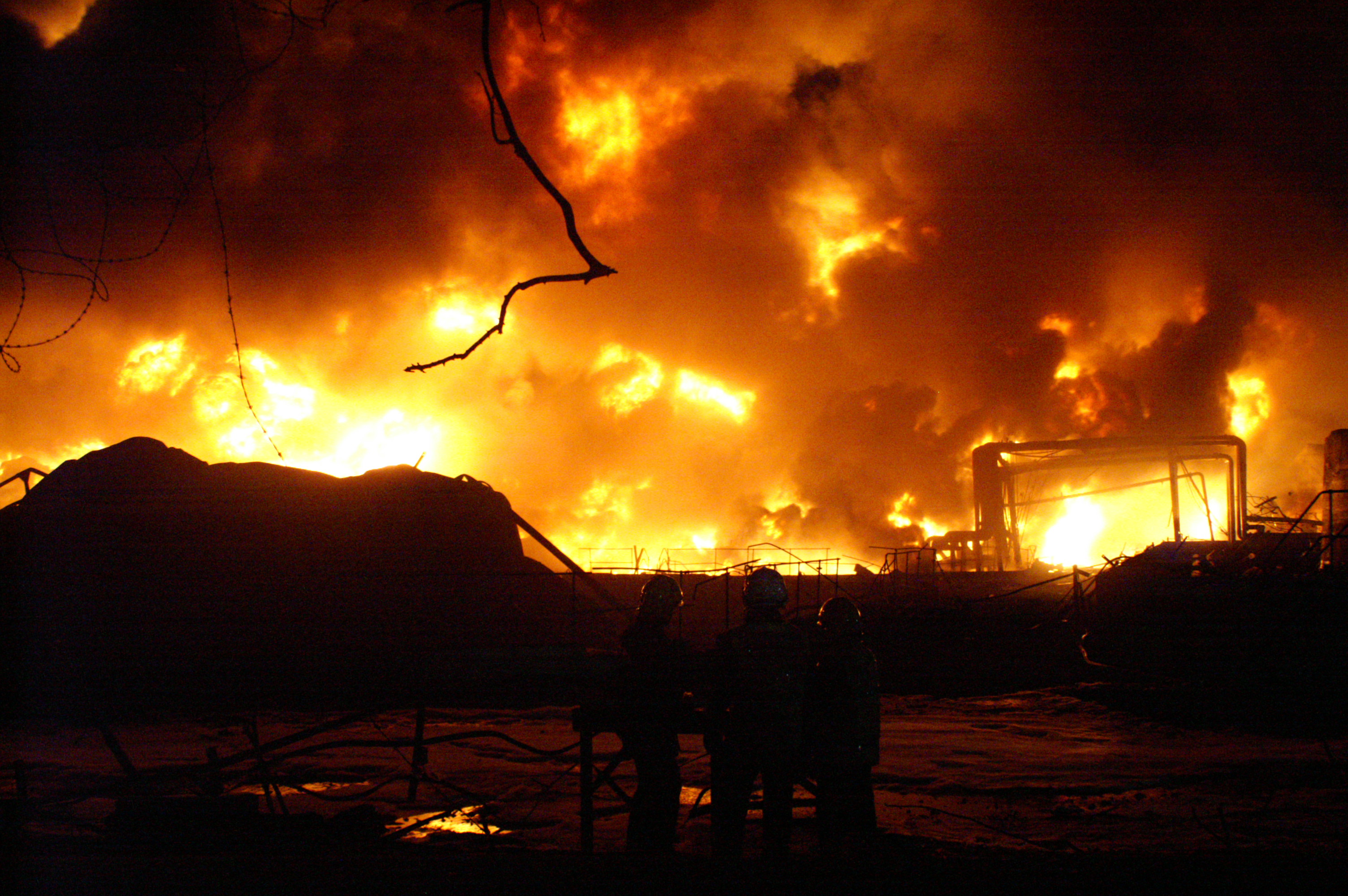 Remembering Buncefield: Why Process Safety Leadership Matters - Fuel ...
